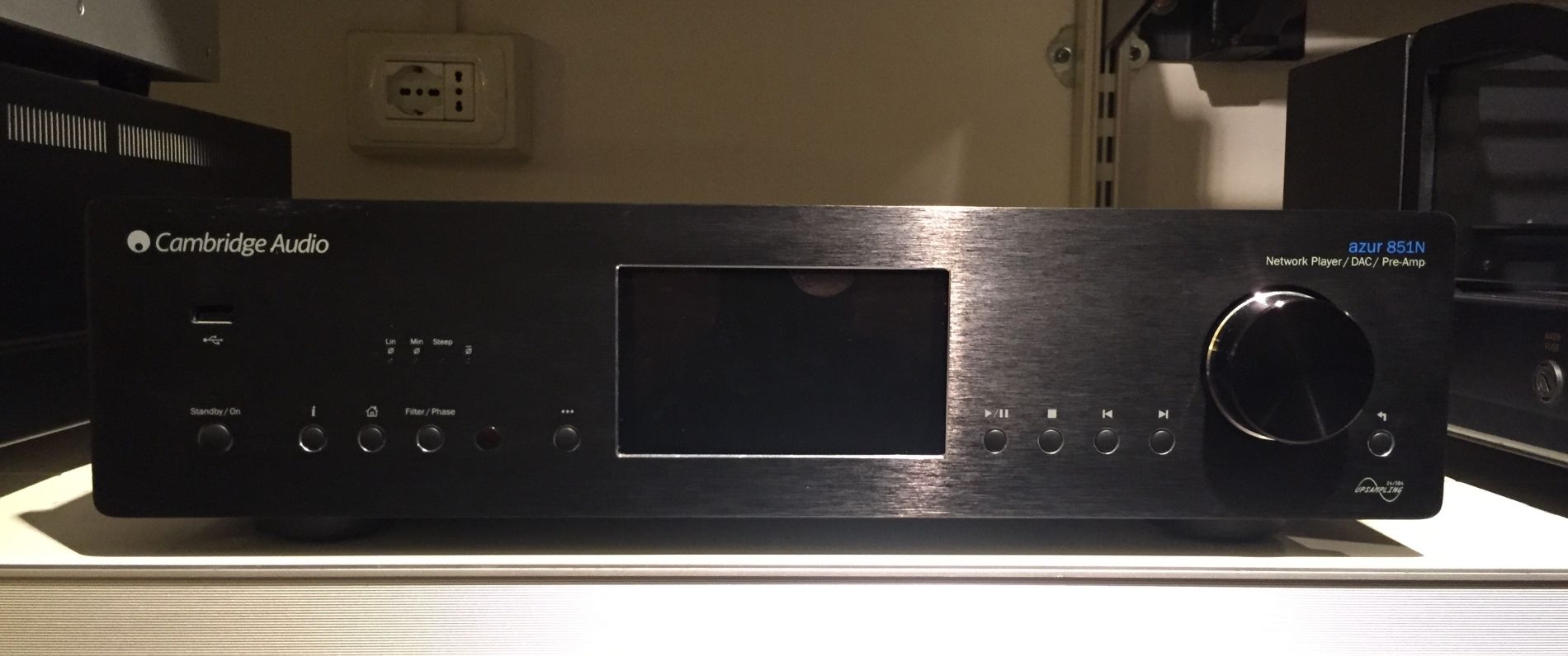 CAMBRIDGE AZUR 851 N